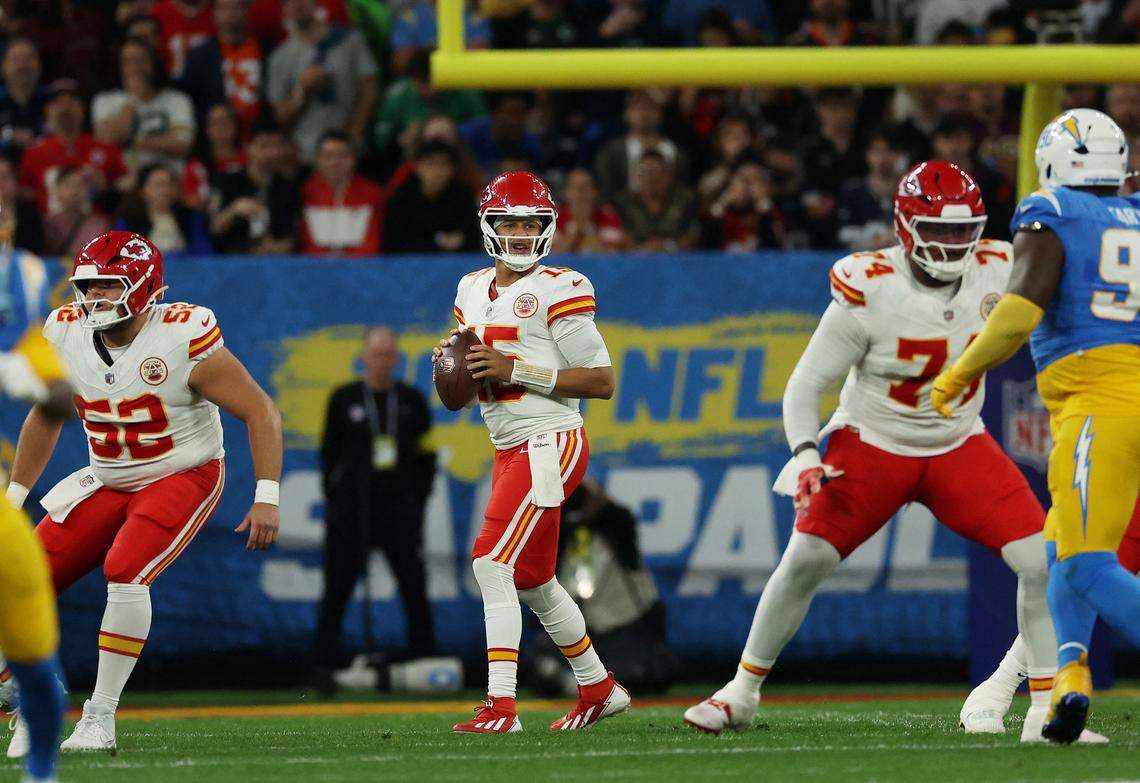 Patrick Mahomes can't do it alone. Does anyone else care to help him out?