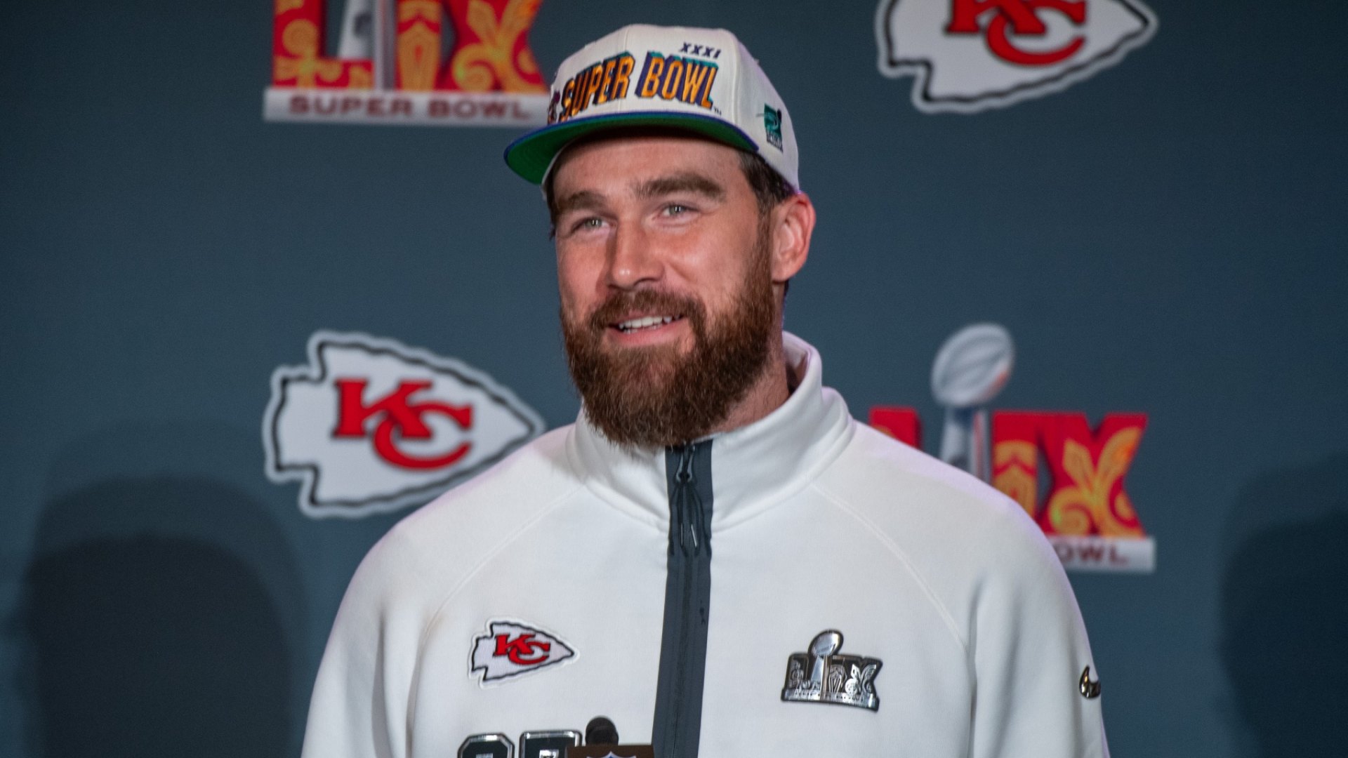 Travis Kelce's Bold Fashion Statement Turns Heads at 1st Game of the Season