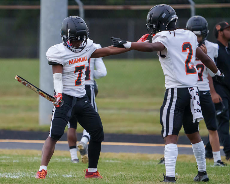 Illinois high school football scores for Week 2 in Peoria area