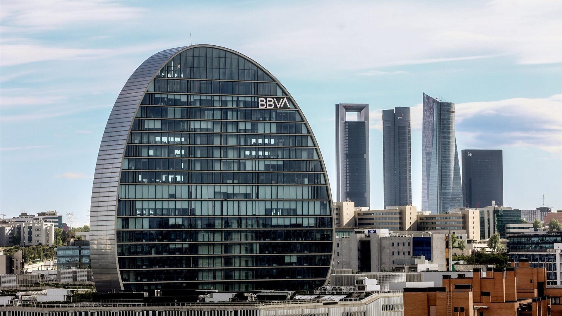 Los inversores de BBVA y Sabadell responden con indiferencia al visto ...