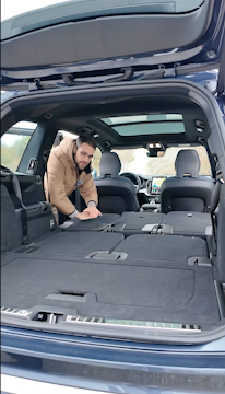 Volvo XC90 Restyling – Sedili Ripiegabili di Seconda e Terza Fila