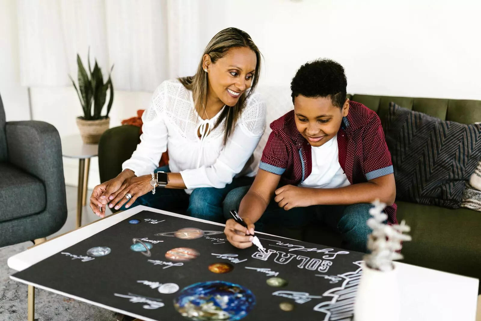 Does your child forget everything? 7 parenting hacks to boost your kid ...