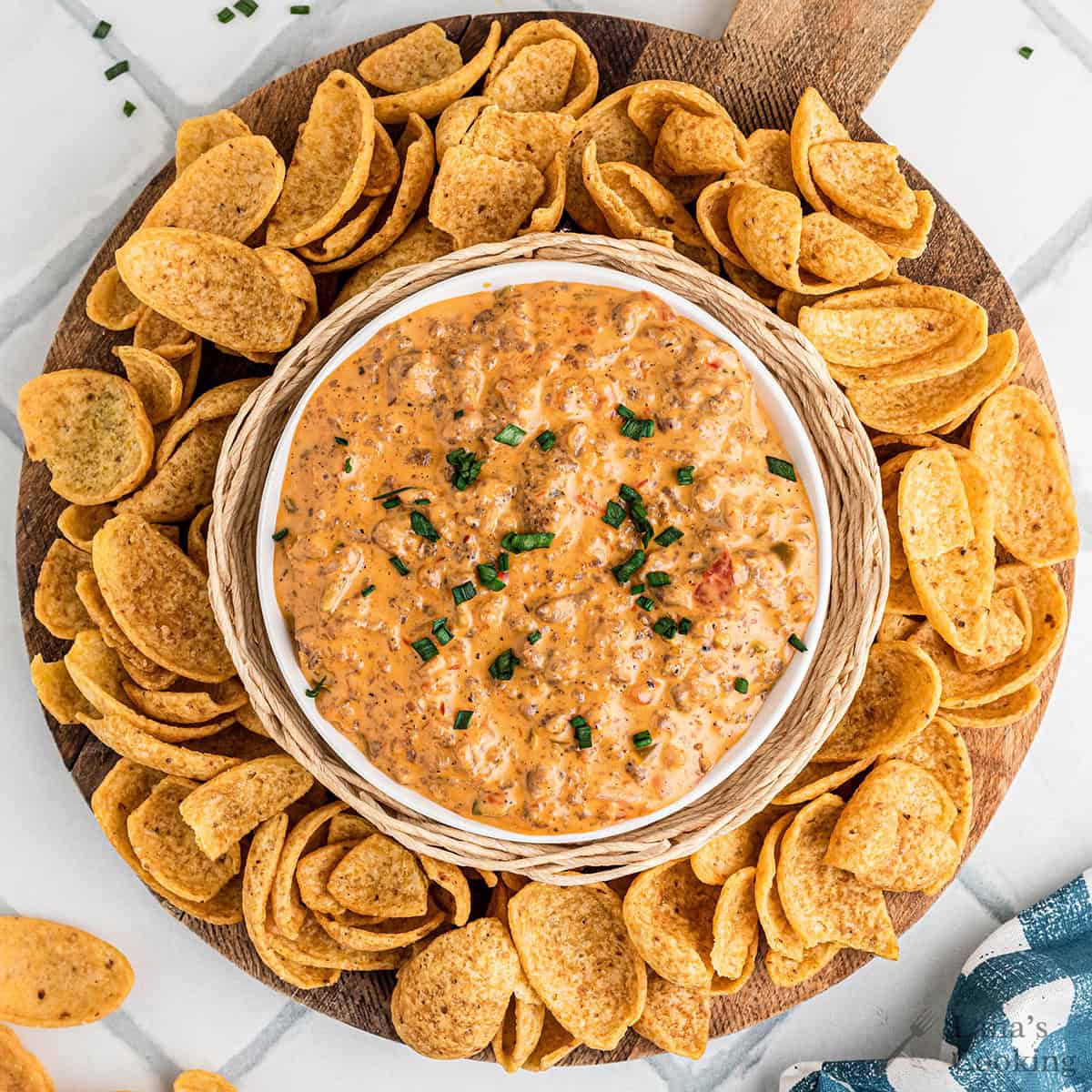 Cheesy Delights: 10 Cheesy Comfort Foods That Taste Like Heaven