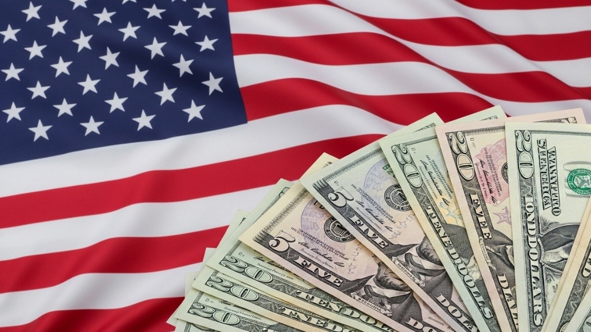 Minimum Wage Updated in New York in 2025: Here's How It Varies by Region
