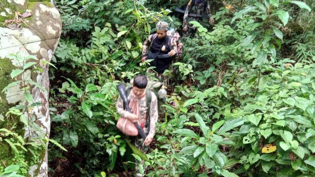 PHOTOS: Ancient Rock Art Found in Hidden Thai Cave Could Rewrite ...