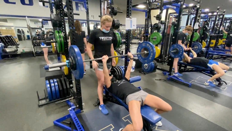 Riley Gaines latest to mock Zohran Mamdani for his ‘Mamscrawny’ gym ...