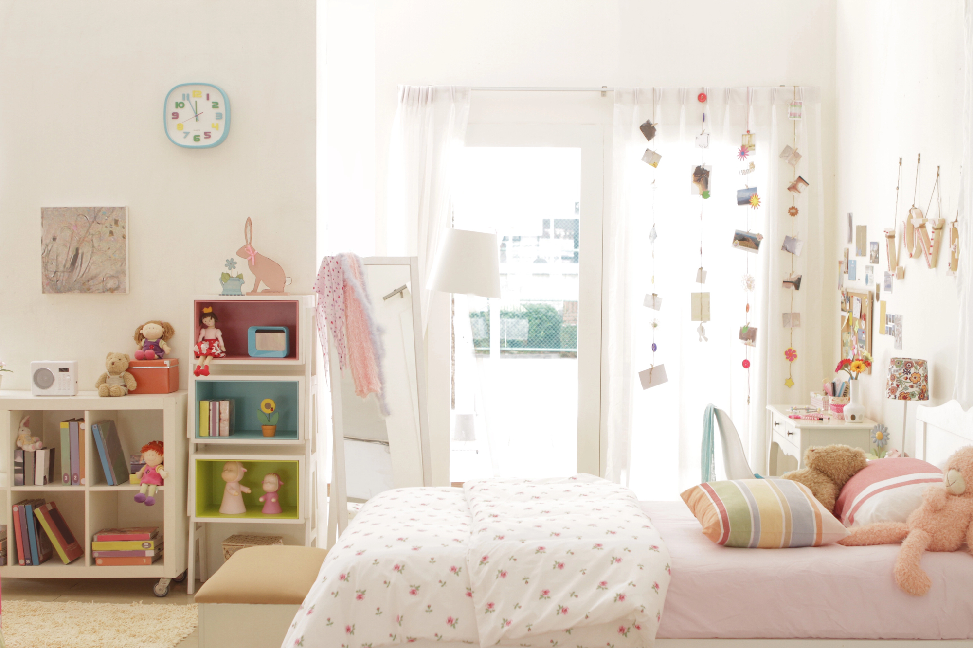 16 Teen Bedroom Hacks for Better Organization
