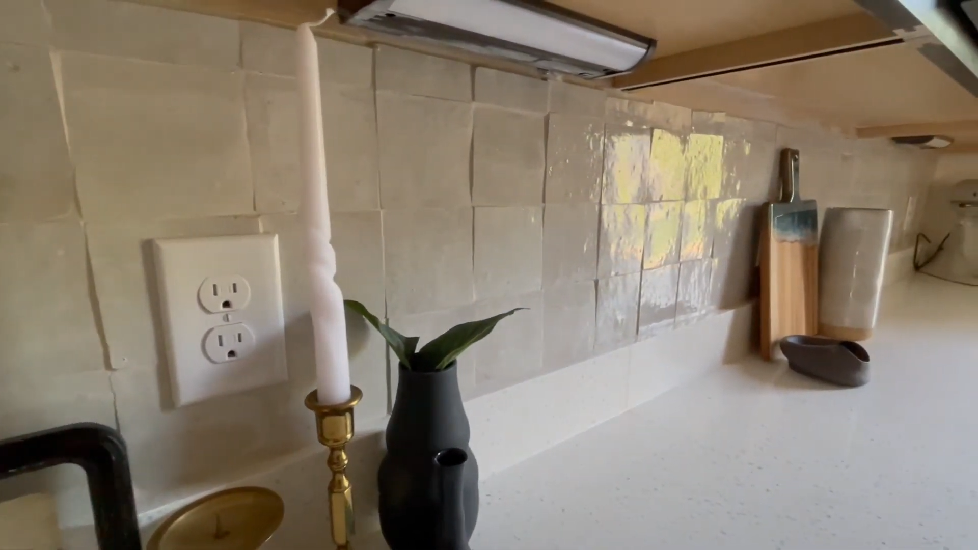7 Best Kitchen Backsplash Styles And The 7 Most Overused