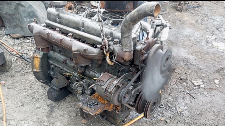 Which Engine Did Dodge Use Before Cummins, And When Did It Make The Switch?