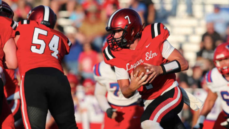 Photos: Logan Elm vs. Zane Trace in Ohio Varsity high school football ...