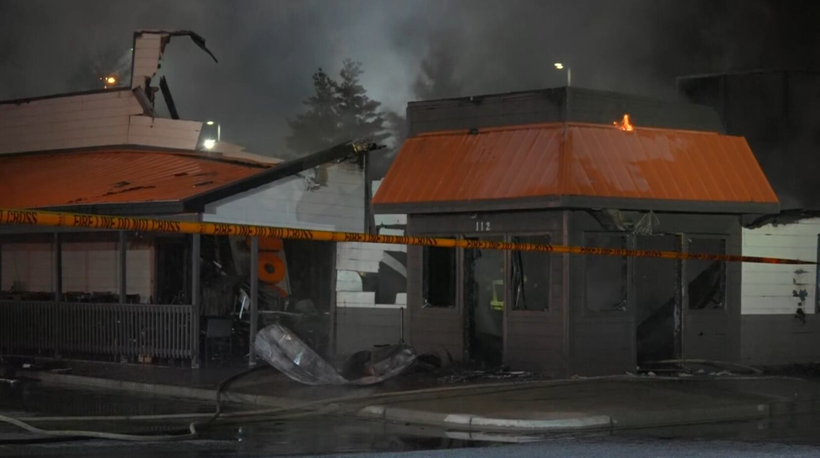 Hooters restaurant burns down in massive South Carolina fire