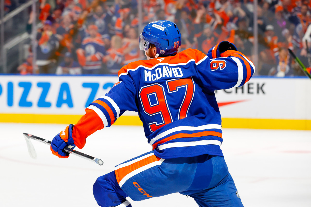 NHL Commissioner Opens Up on Connor McDavid’s New Oilers Contract