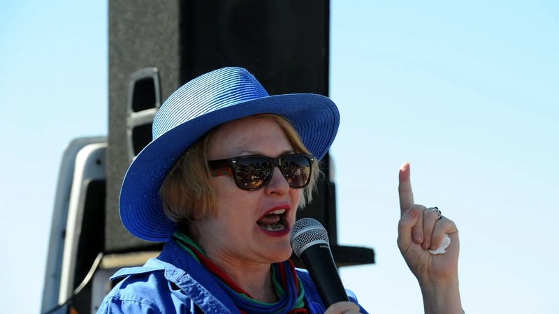 Only the ANC or the DA can run Joburg effectively says Helen Zille, but ...