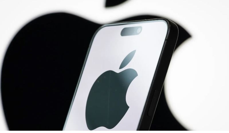 How To Format iPhone: Step-By-Step Guide On How To Clear Your Device Safely