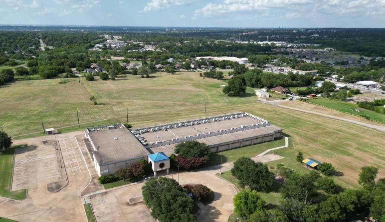 These Fort Worth schools to close next year. Here's where students will ...