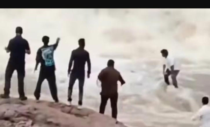 22-year-old YouTuber Sagar Tudu who swept away while filming reel at ...