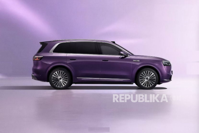 Mobil Listrik Huawei Aito M8 Diluncurkan, Jarak Tempuh Sampai 705 Km ...