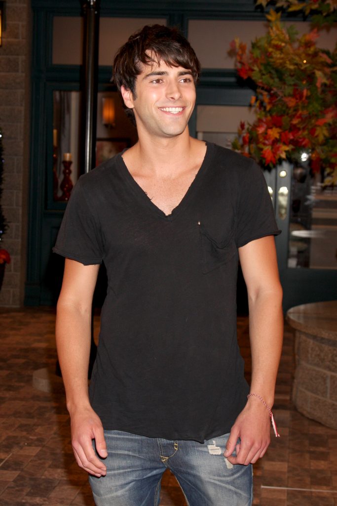 9 Beloved Soap Opera Icons We Said Goodbye to in 2025