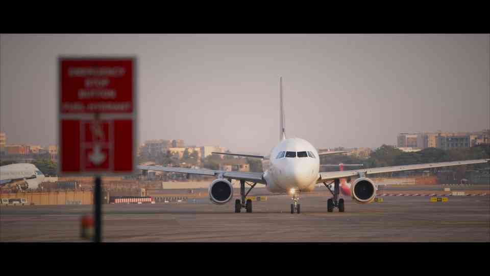 Inside Mumbai Airport’s Airside Chaos - CSMIA in Motion