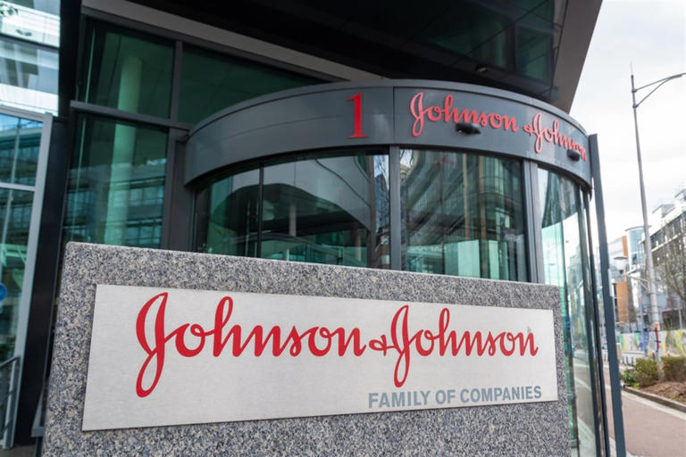 JNJ Stock Surge Signals Confidence in New Growth Path