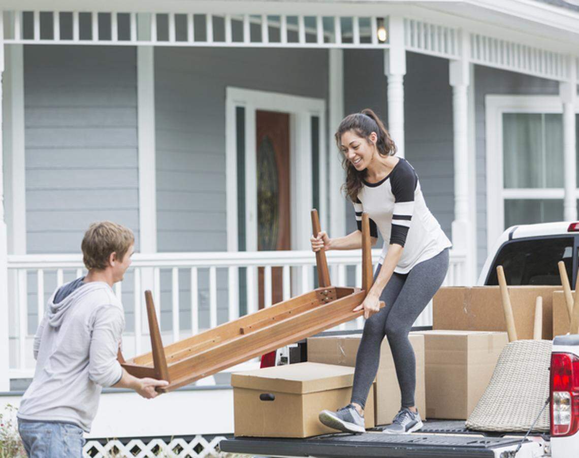 More people are moving to Washington state. Where are they coming from?