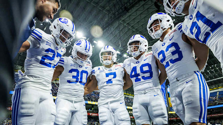 BYU Football to Wear Navy Uniforms in Season Opener Against Portland State
