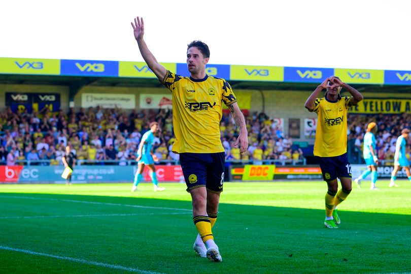 Torquay United 3 Dover Athletic 2 - Gulls come from behind to win it late