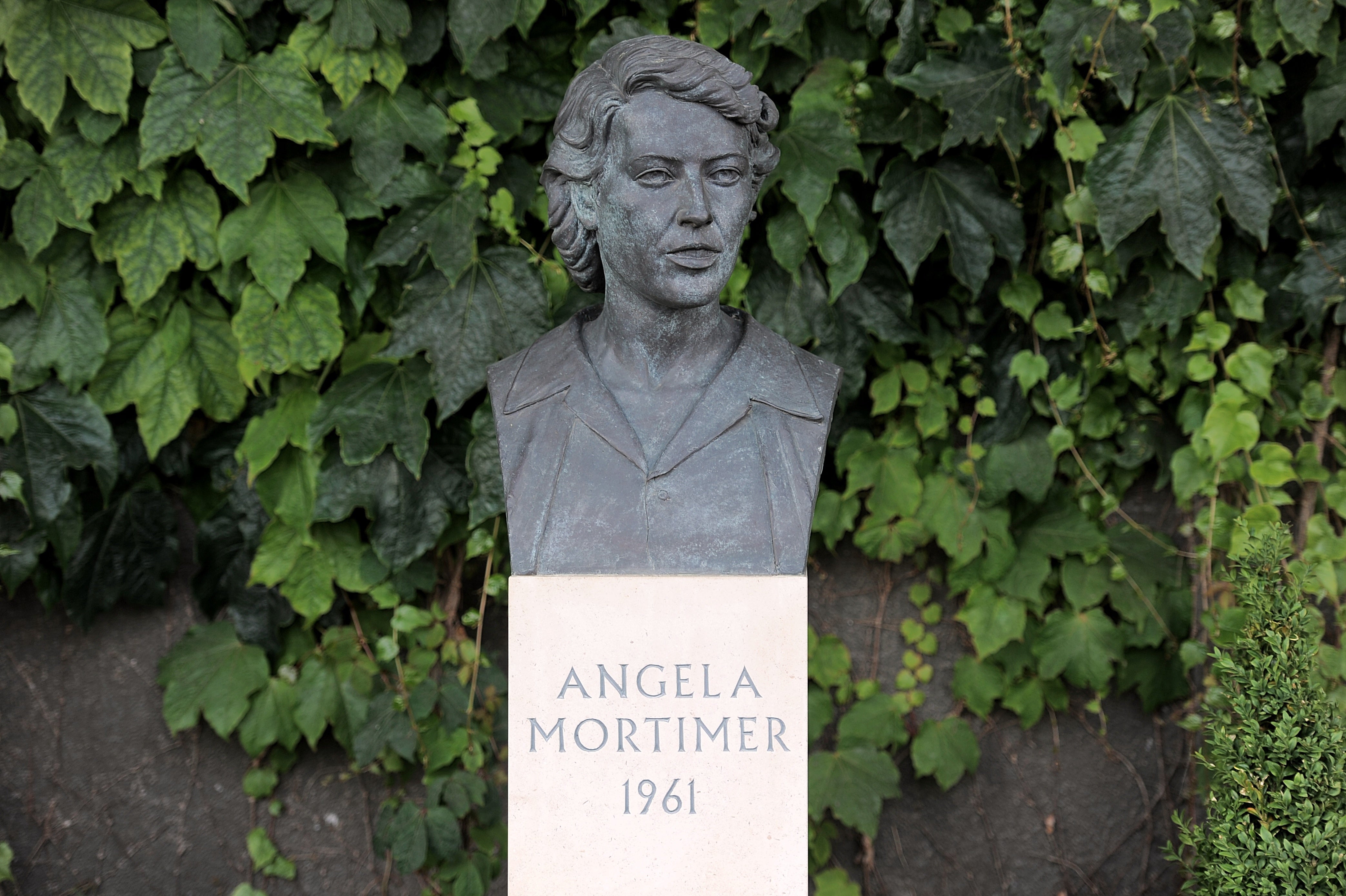 Former Wimbledon champion Angela Mortimer-Barrett dies aged 93