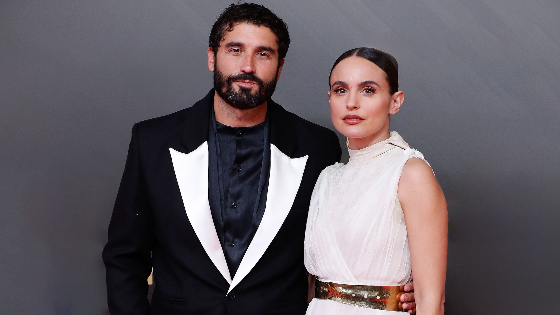 Alex García y Verónica Echegui, un amor que nació en el cine y se hizo ...