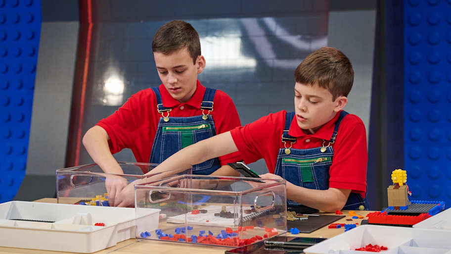 LEGO Masters Jr. sneak peek shows us just how supportive everyone is