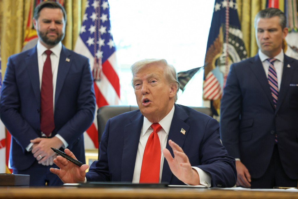 Trump signs executive order banning flag burning —warns those who ...
