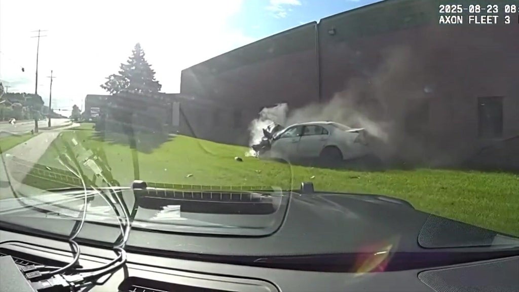 Video shows teen shoplifter fleeing arrest in stolen car, sheriff says