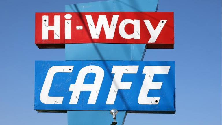 10 Diners On Route 66 That Need To Be On Your Road Trip