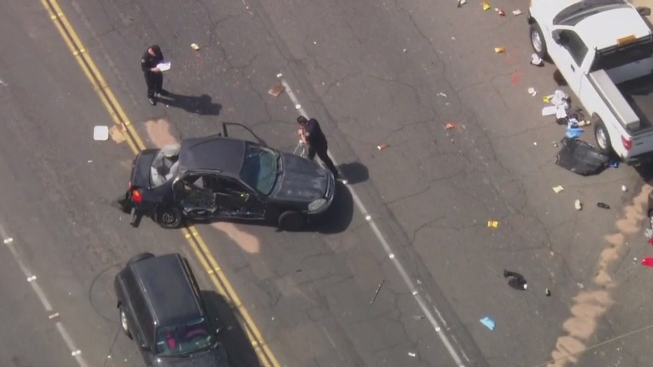 Hit-and-run driver flees from crash in Anaheim