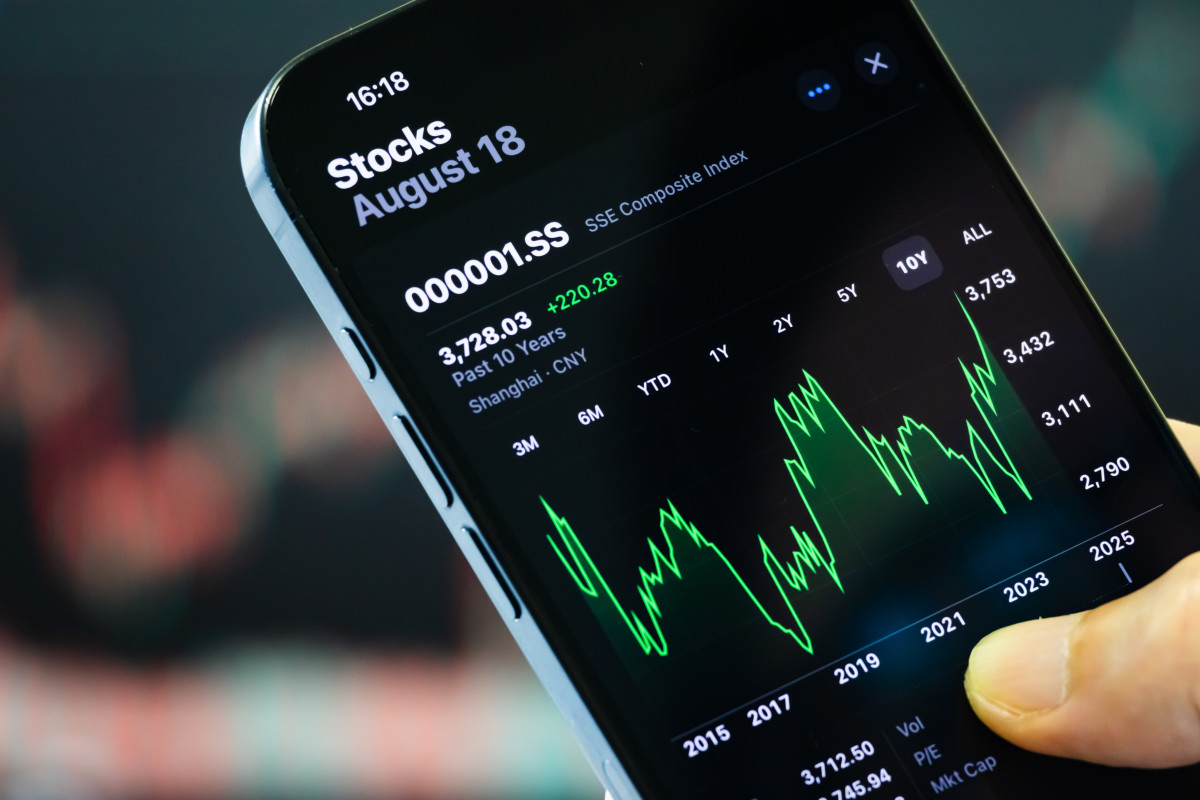 Crypto stock jumps after betting on asset that beat Rolls-Royce