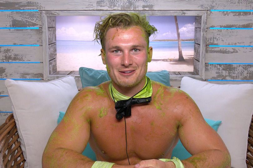 Surrey's Chuggs Wallis' real name revealed as Made in Chelsea fans left ...