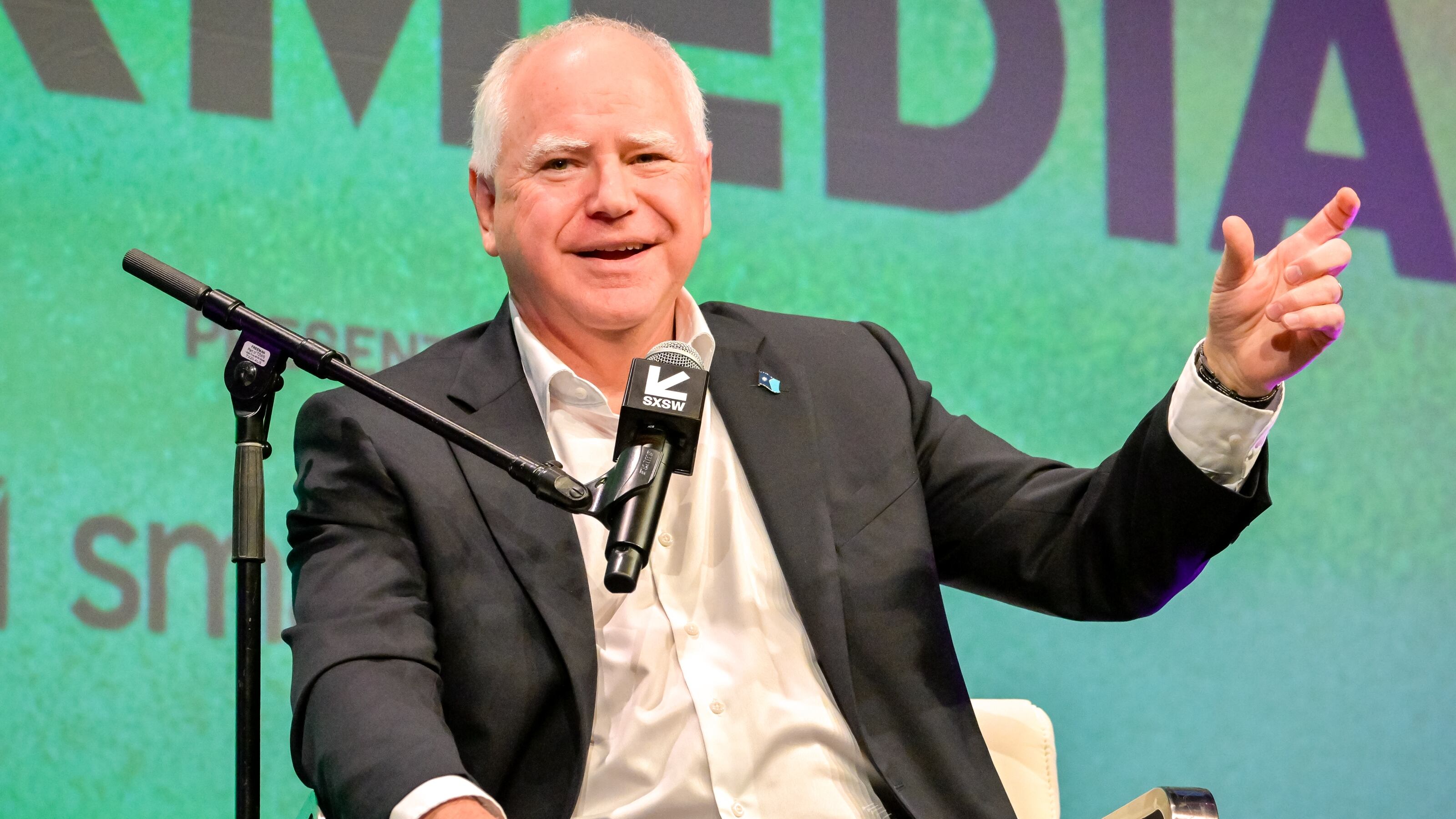 Tim Walz Trolls ‘Manchild’ Trump, 79, for His Cankles