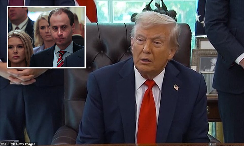 Trump kicks out staffer from Oval Office