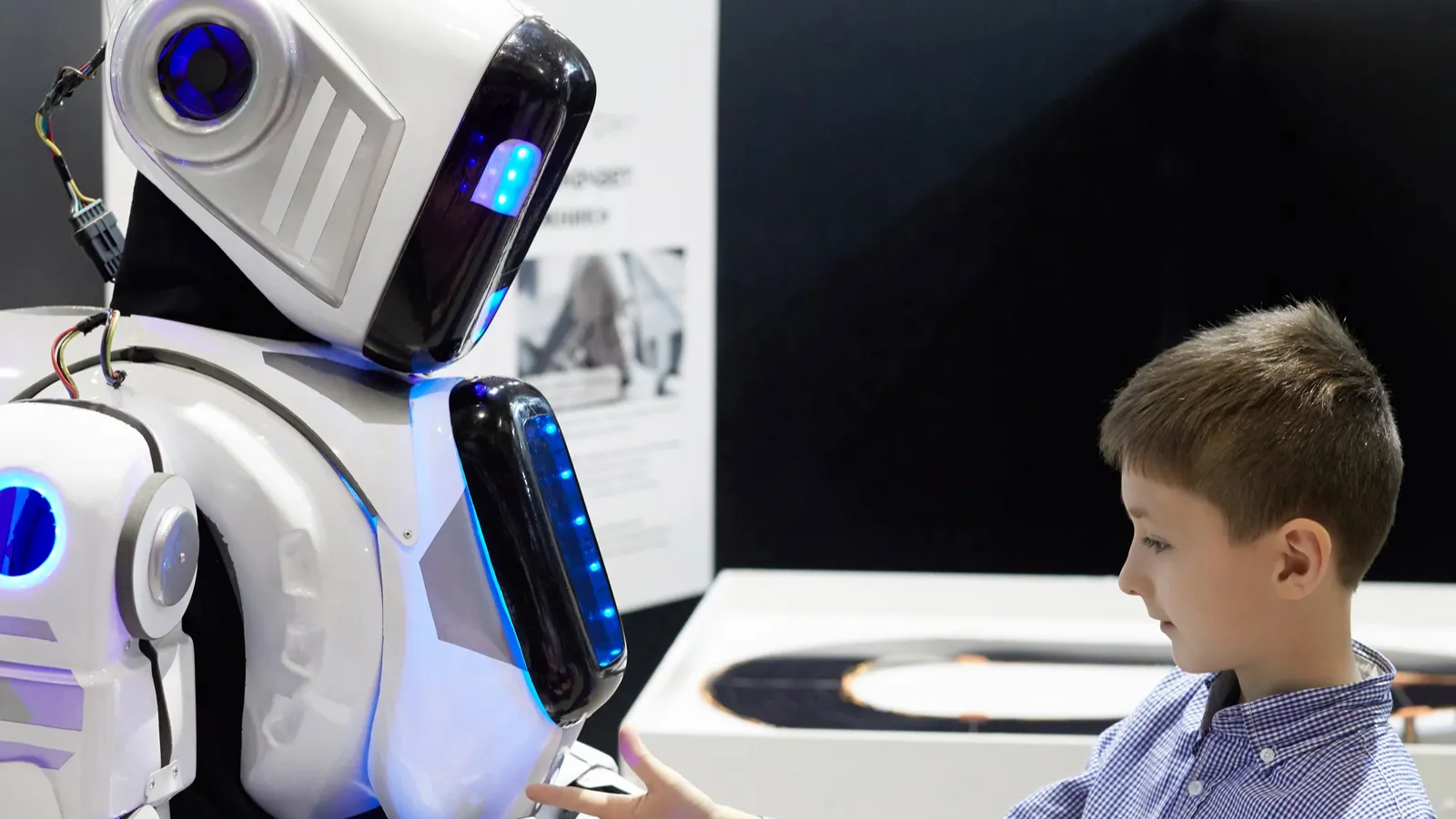 Apple’s next move could be a talking home robot with advanced Siri