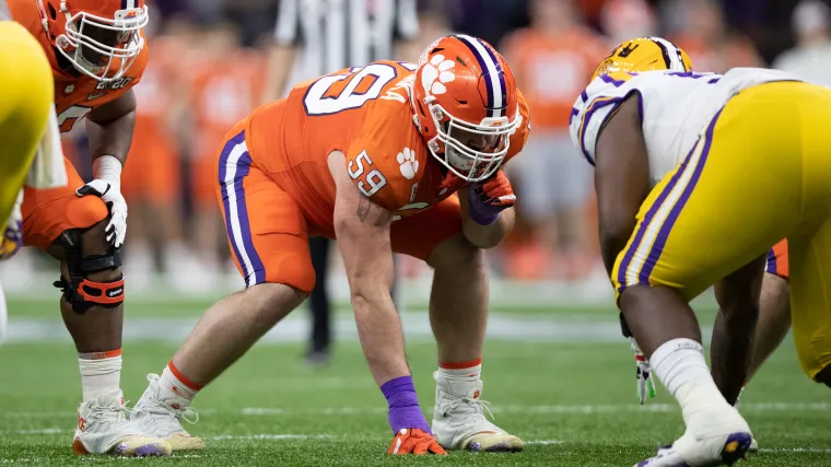 What is ESPN's new college football song? How MGK's 'Don't Wait Run ...