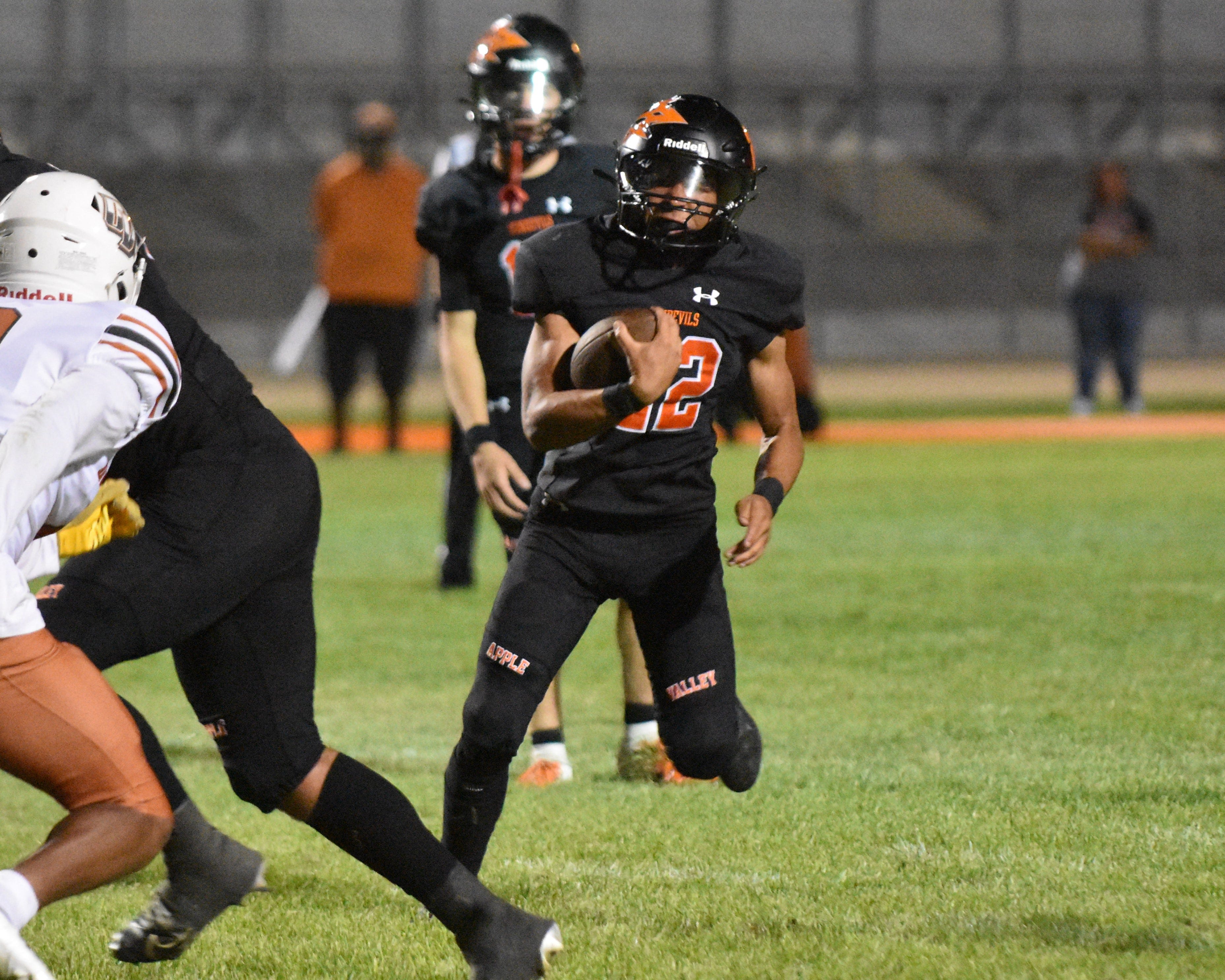 The polls are open! Vote for the Daily Press High School Athlete of the ...
