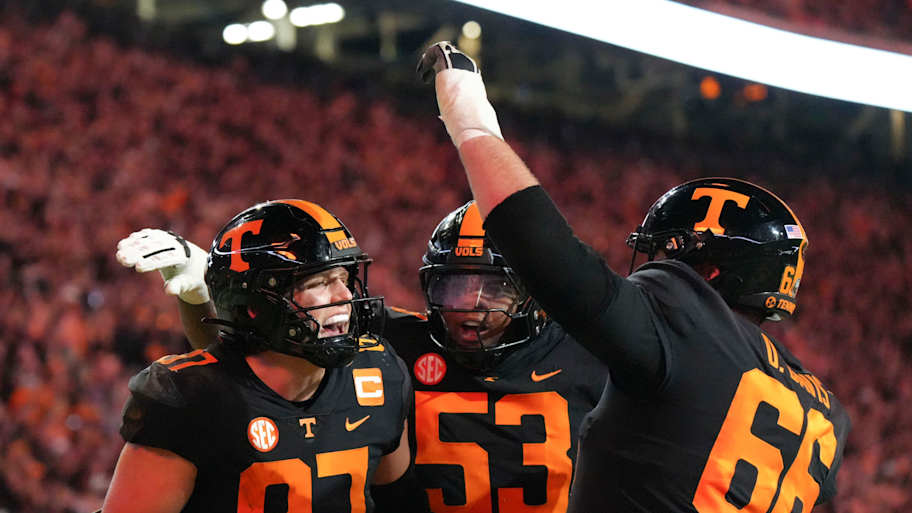 Tennessee Football Coach Josh Heupel Talks Continuity Of Offensive Line
