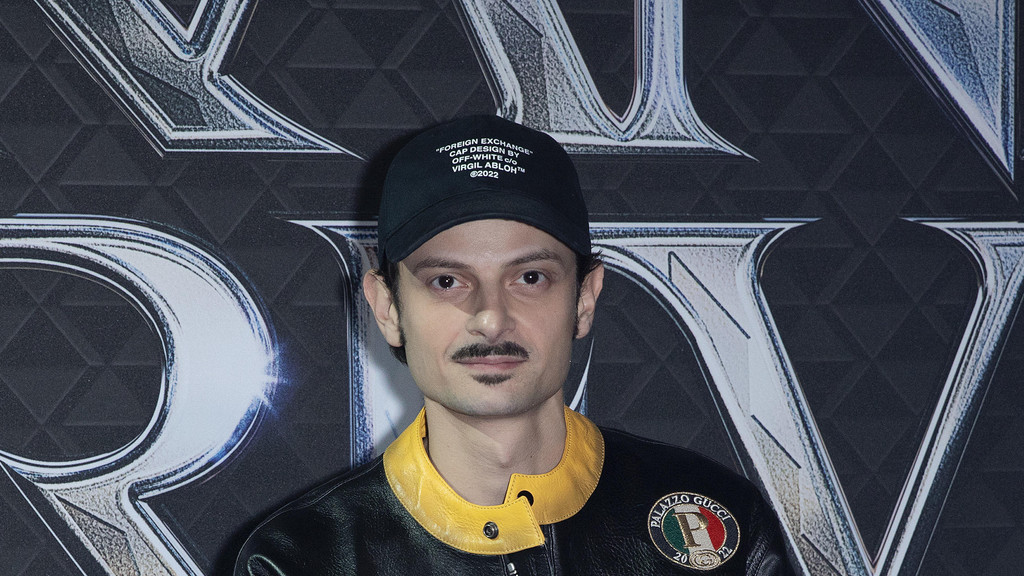 Rovazzi e i Fuckyourclique, collaborazione interrotta dopo «Cabaret»