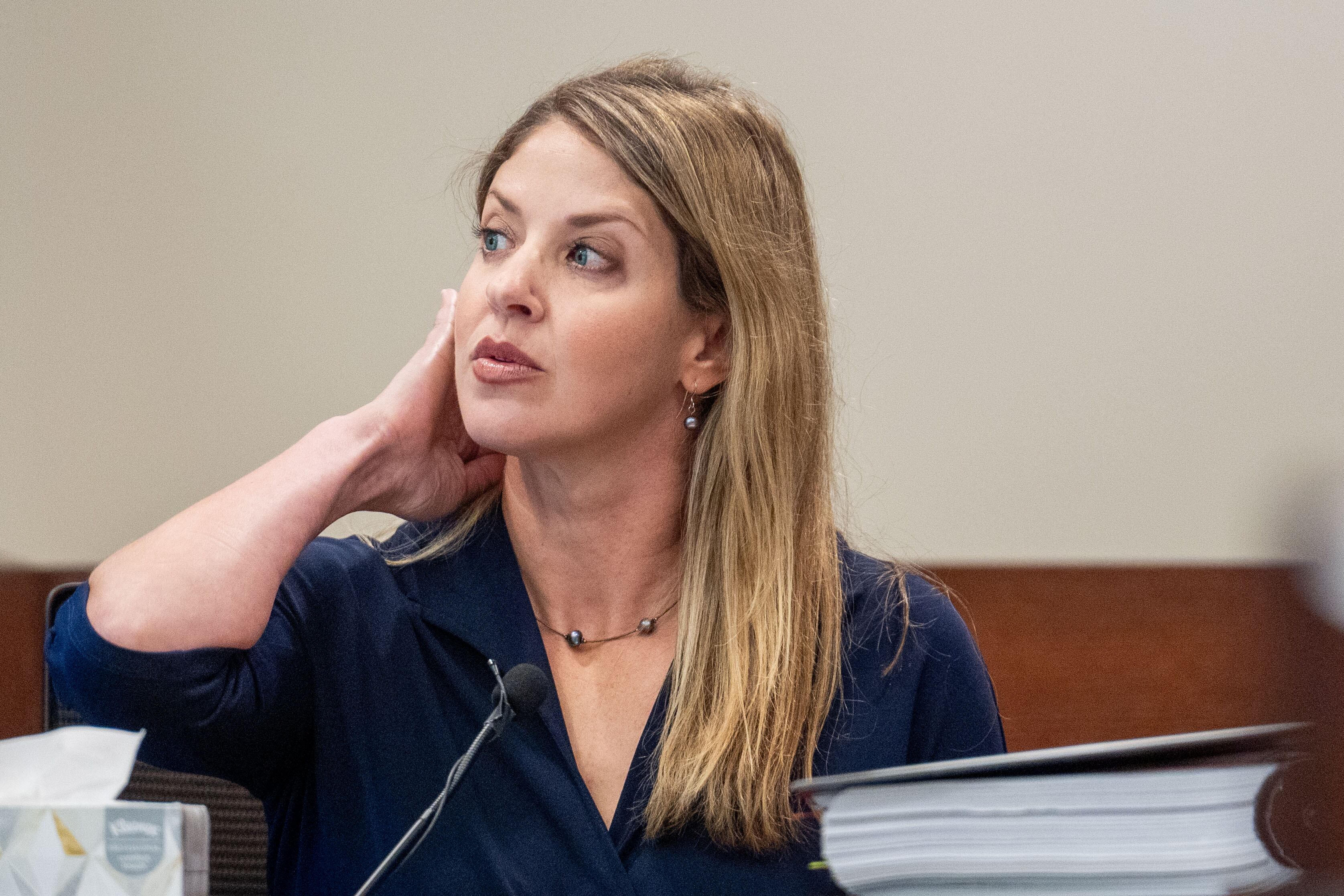 PHOTOS: Wendi and Robert Adelson take the stand in mother’s murder trial