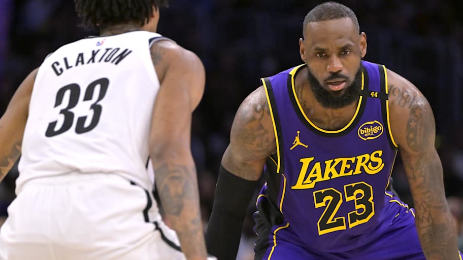 Former Lakers target still on the trade block as August ends