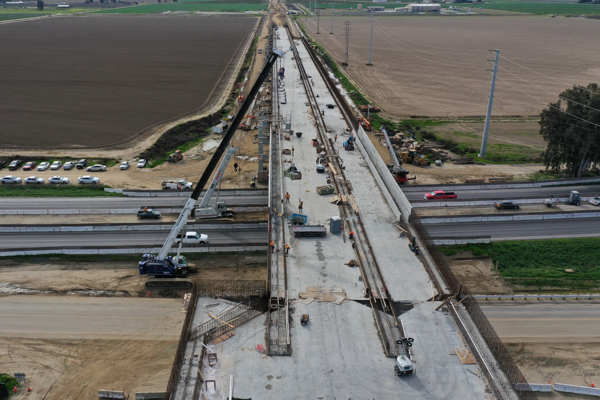 California high-speed rail shares plan for 2039