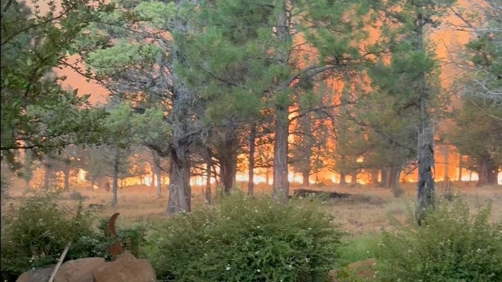 Flat Fire rages near Sisters, prompting evacuations and road closures