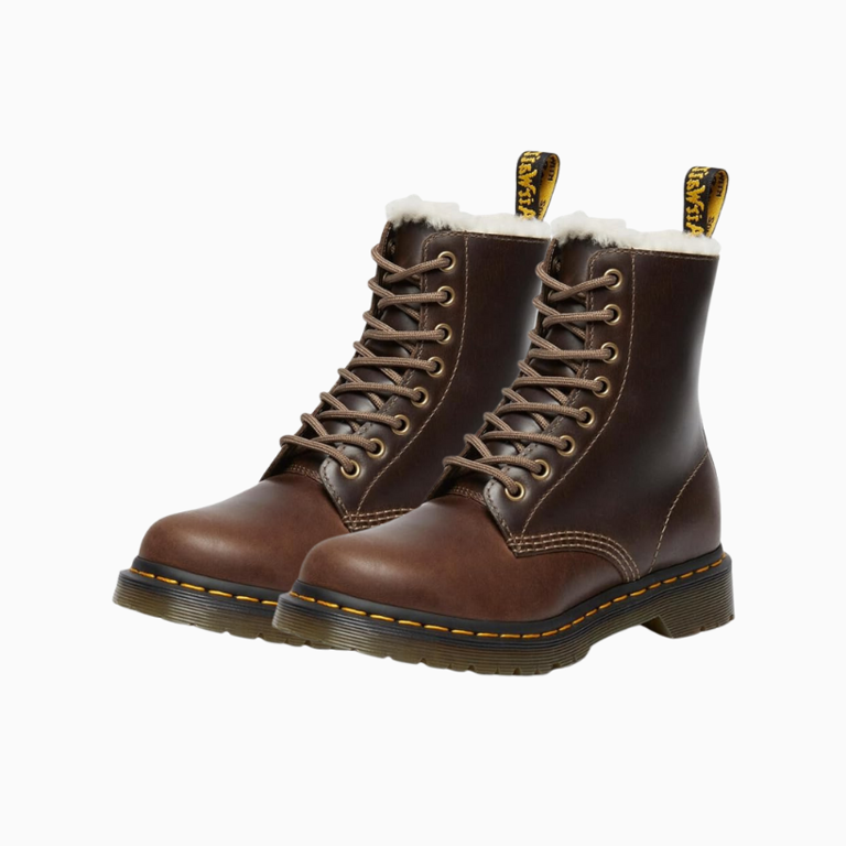 A Bunch of Super Cute Trendy Boots for the Cold Season
