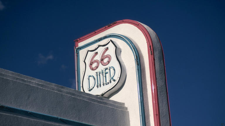 10 Diners On Route 66 That Need To Be On Your Road Trip