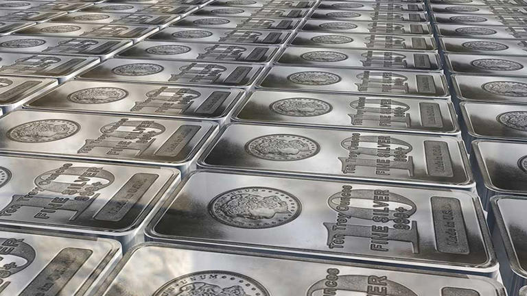 This iShares Silver ETF Makes A Prime Candidate For Put Options